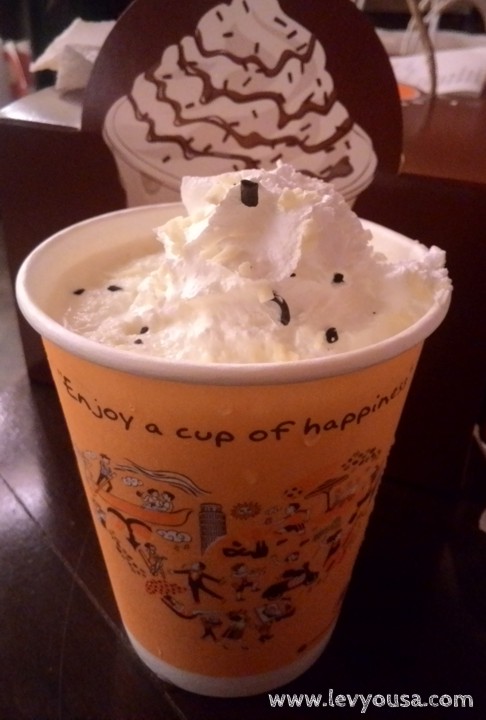 Cool down this summer with J.CO White Choco Frappe - LEVYousa