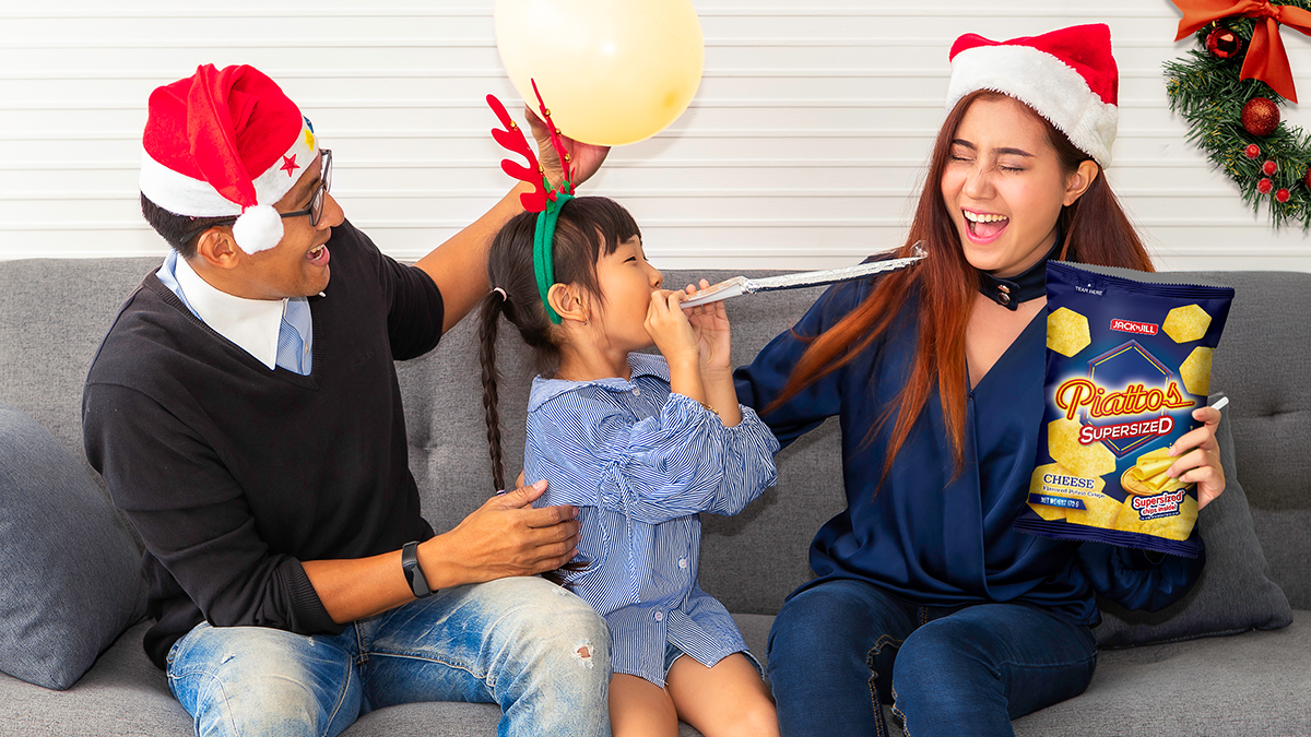 Start the Holiday Festivities with URC’s Tasty UR Joyful Gifting Snack ...